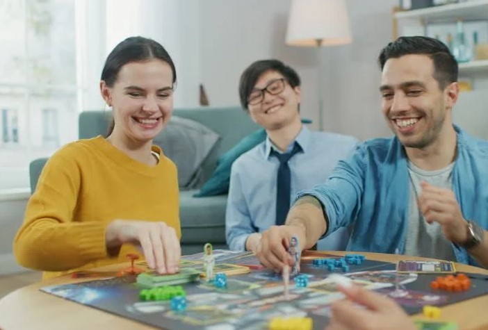 Benefits Of Playing Complex Board Games With Your Friends