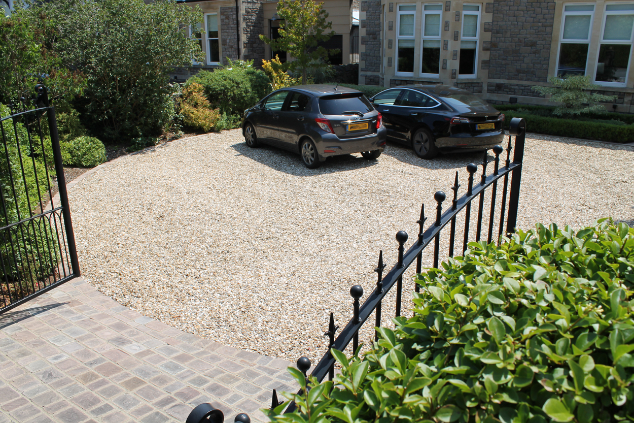 Best Permeable Paving Options to Consider for Your Driveway in 2024