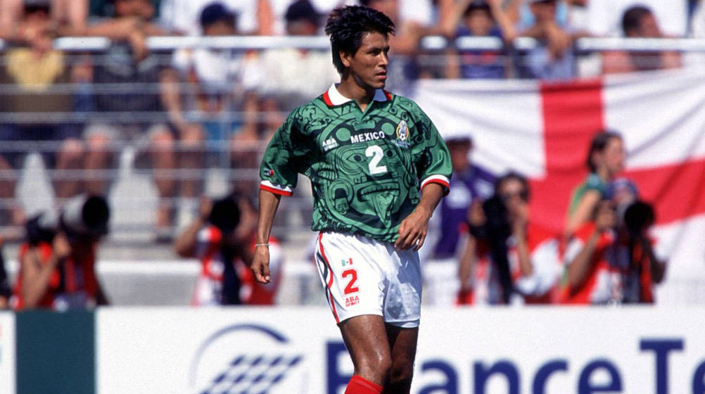 Top 10 Mexican Footballers Who Made History