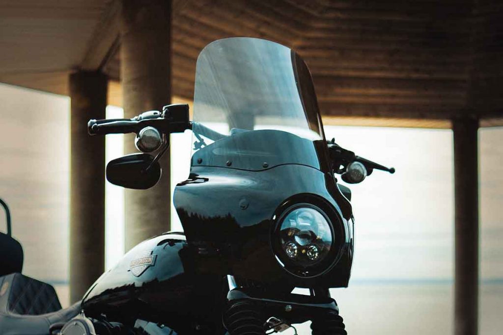 How to Deal with Scratches on Your Motorcycle Windshield?