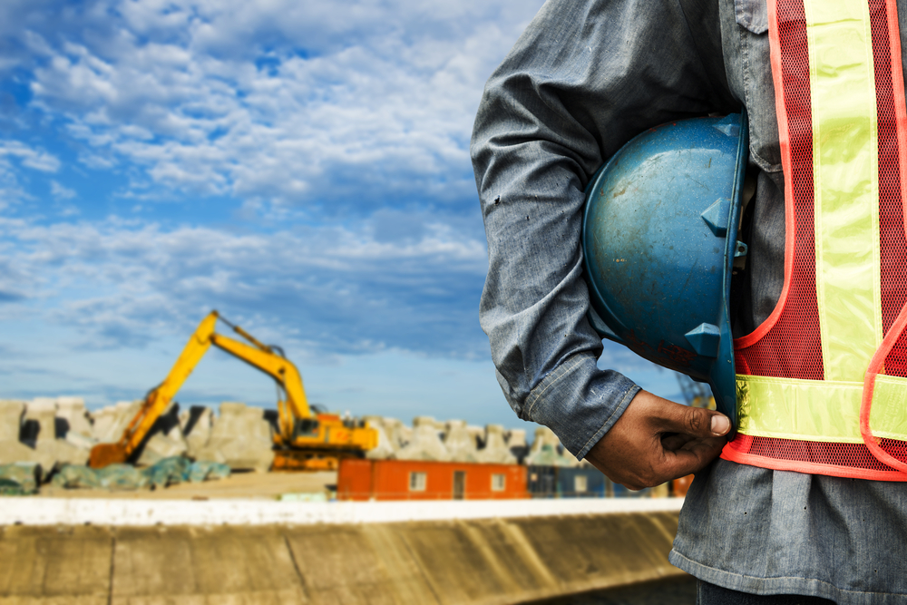 Construction Hazards and Safety Tips for Heavy Equipment