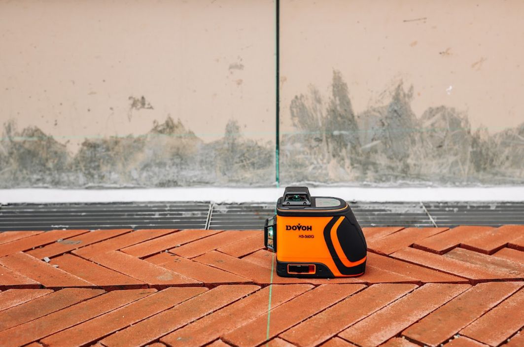 Level Up Your Outdoor Work with DOVOH Laser Level